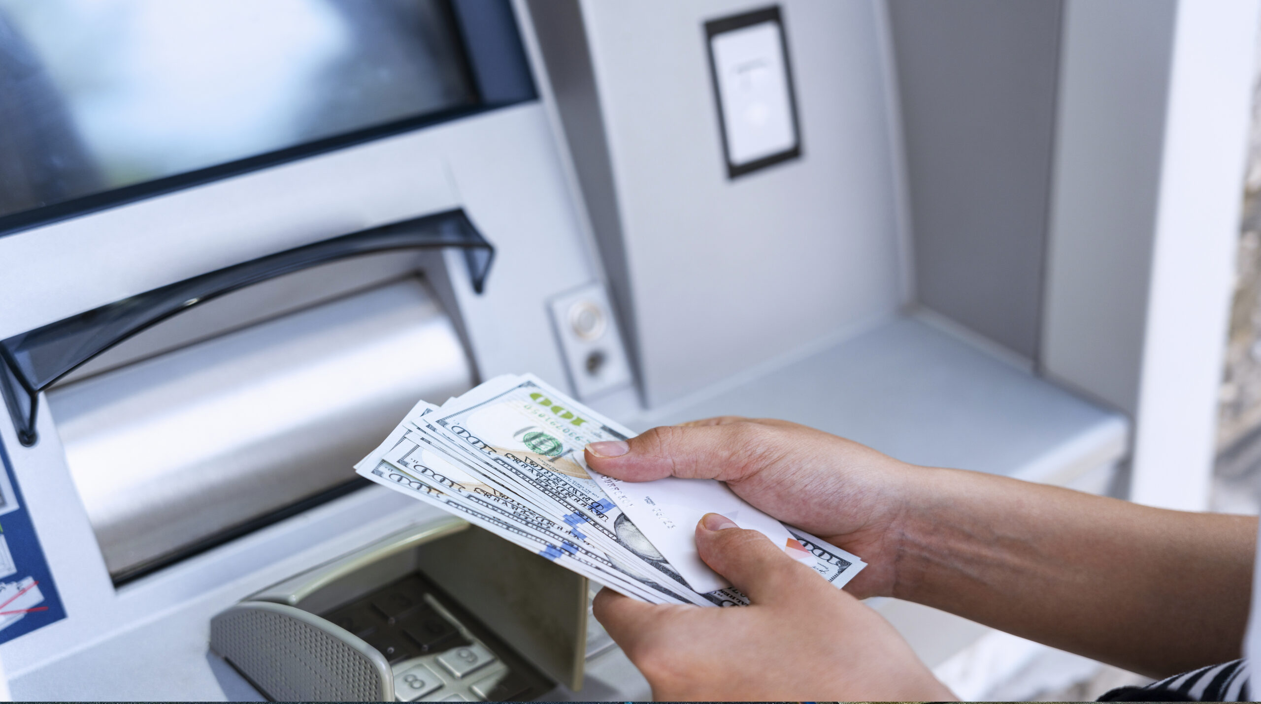 Withdraw Money in New York: Tips and Information